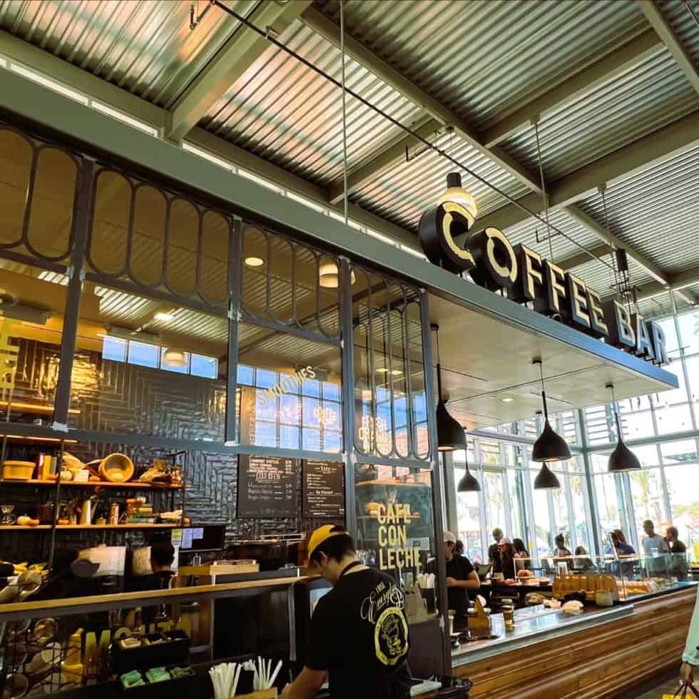 Porto’s Bakery & Café in Buena Park, California - Follow The Piper