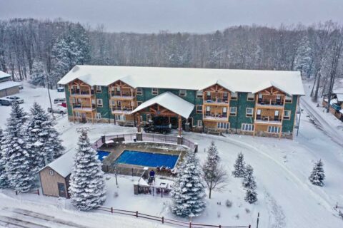 7 Must-Try Winter Sports in Cadillac, Michigan - Follow The Piper