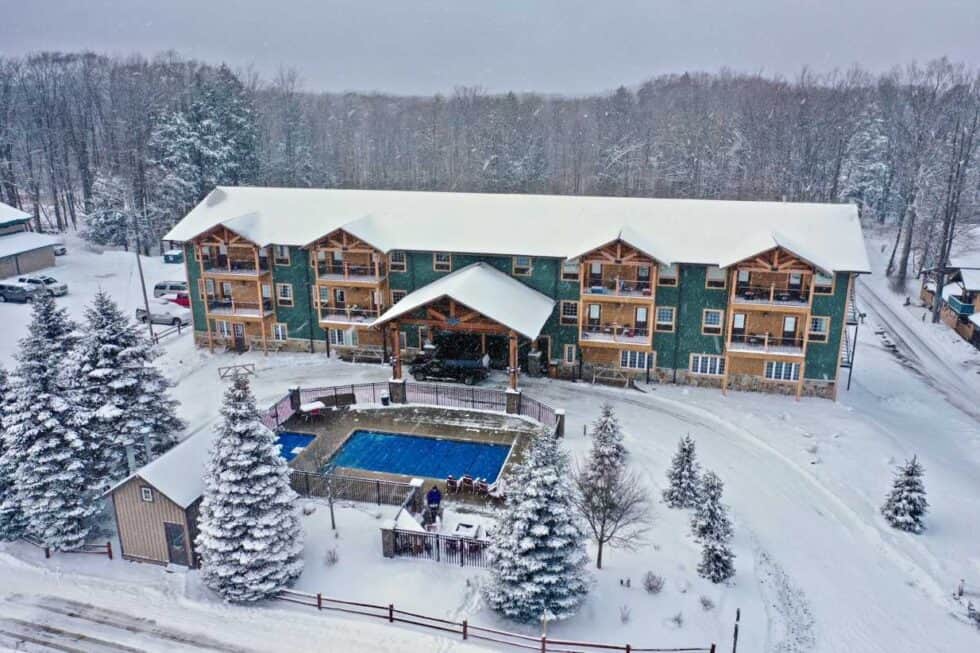 7 Must-Try Winter Sports in Cadillac, Michigan for 2026 | Outdoor Fun